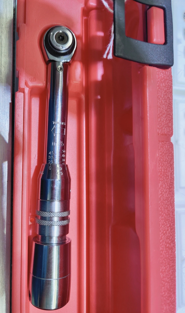 Mac Tools 1/4" Drive Round-Head Micro-Adjustable Torque Wrench 10-50 in ...