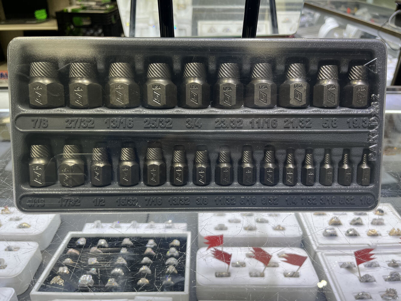 Snap On 25 pc Multispline Screw Extractor Set (PAKLD262) | Sterling ...